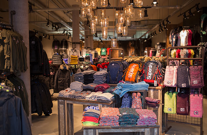 Superdry OUTLET » Sale bis 70% | in Metzingen & Online Shop